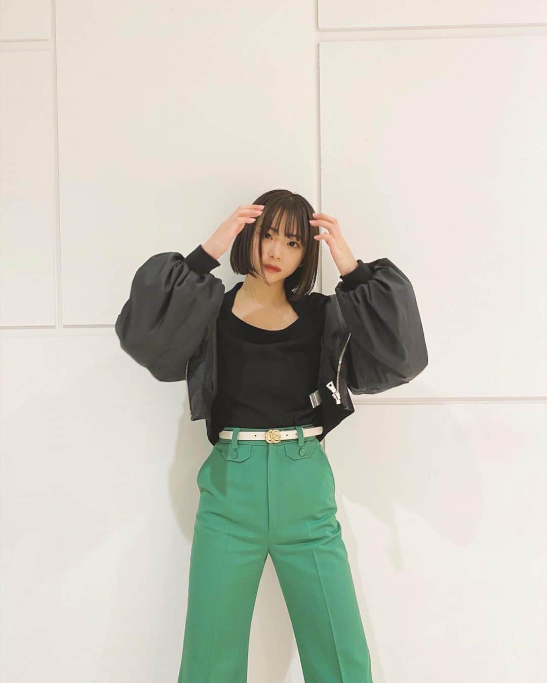 麻生果恩さんのインスタグラム写真 - (麻生果恩Instagram)「#ootd#04#jk outer:EMODA tops:？ belt ...