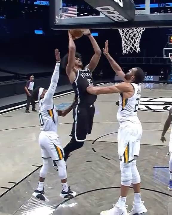 NBAさんのインスタグラム写真 - (NBAInstagram)「The Kyrie-Jarrett connection! 💥」1月6日 10時44分 - nba