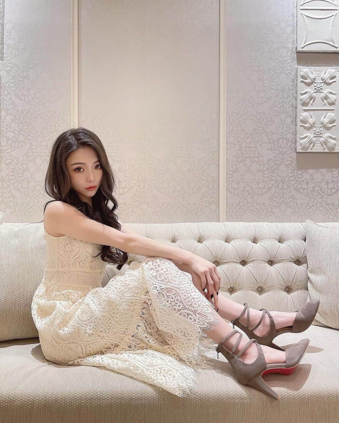 桜井美悠（みゆみゆ）さんのインスタグラム写真 - (桜井美悠（みゆみゆ）Instagram)「. いつもと雰囲気違う？♪ . @michellmacaron_official さんの SSの ...