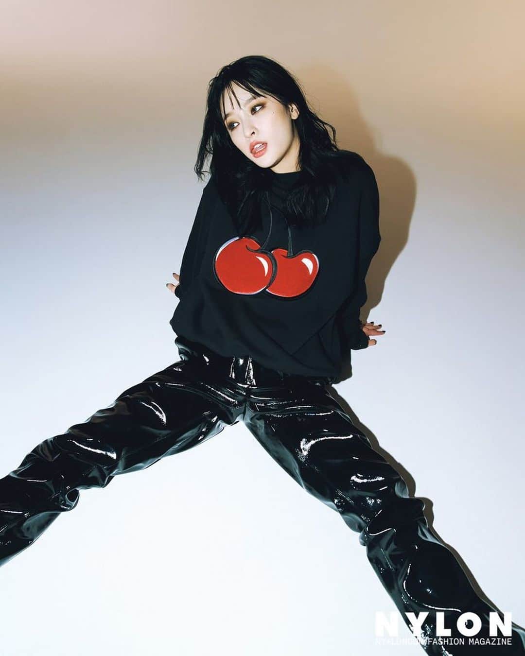 ジョンハさんのインスタグラム写真 - (ジョンハInstagram)「@nylonkorea @kirsh_official @kirsh ...