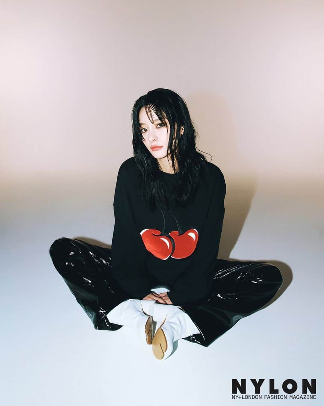 ジョンハさんのインスタグラム写真 - (ジョンハInstagram)「@nylonkorea @kirsh_official @kirsh ...