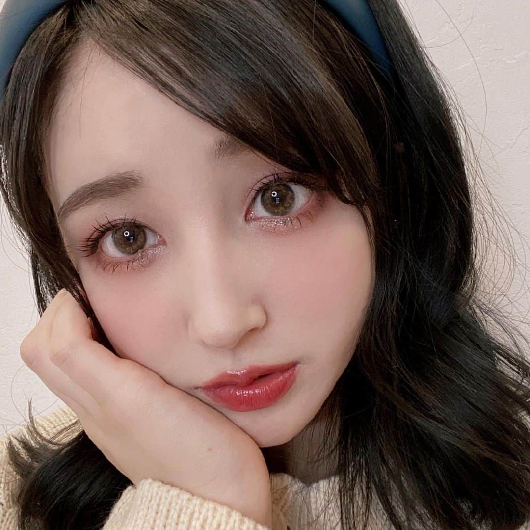 新希咲乃さんのインスタグラム写真 - (新希咲乃Instagram)「🌾 この日のメイクをYouTubeにあげました♡私にしてはナチュラル系の ...