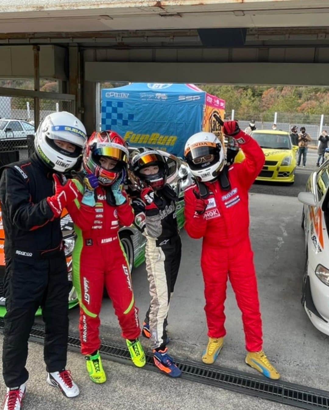 岩田亜矢那さんのインスタグラム写真 - (岩田亜矢那Instagram)「#REVSPEED 3.4月のDVDにラジチャレの様子がアップされております^ - ^ 是非ご覧ください^ - ^」1 ...