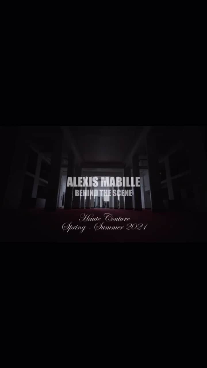 アレクシマビーユさんのインスタグラム動画 - (アレクシマビーユInstagram)「Come backstage with me and ...