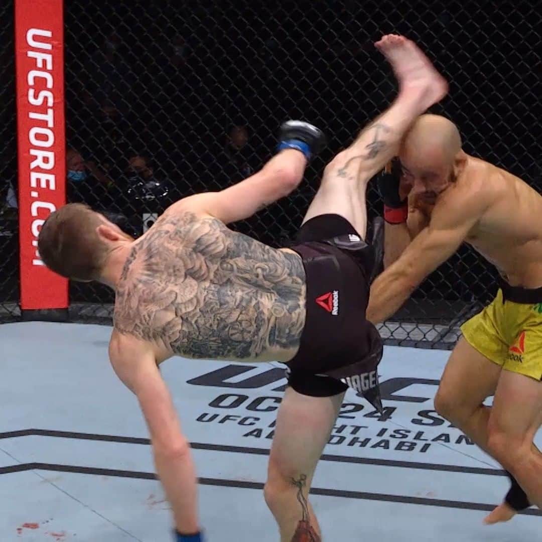 UFCさんのインスタグラム動画 - (UFCInstagram)「Enter the Sandman ⌛️ Sandhagen is back ...