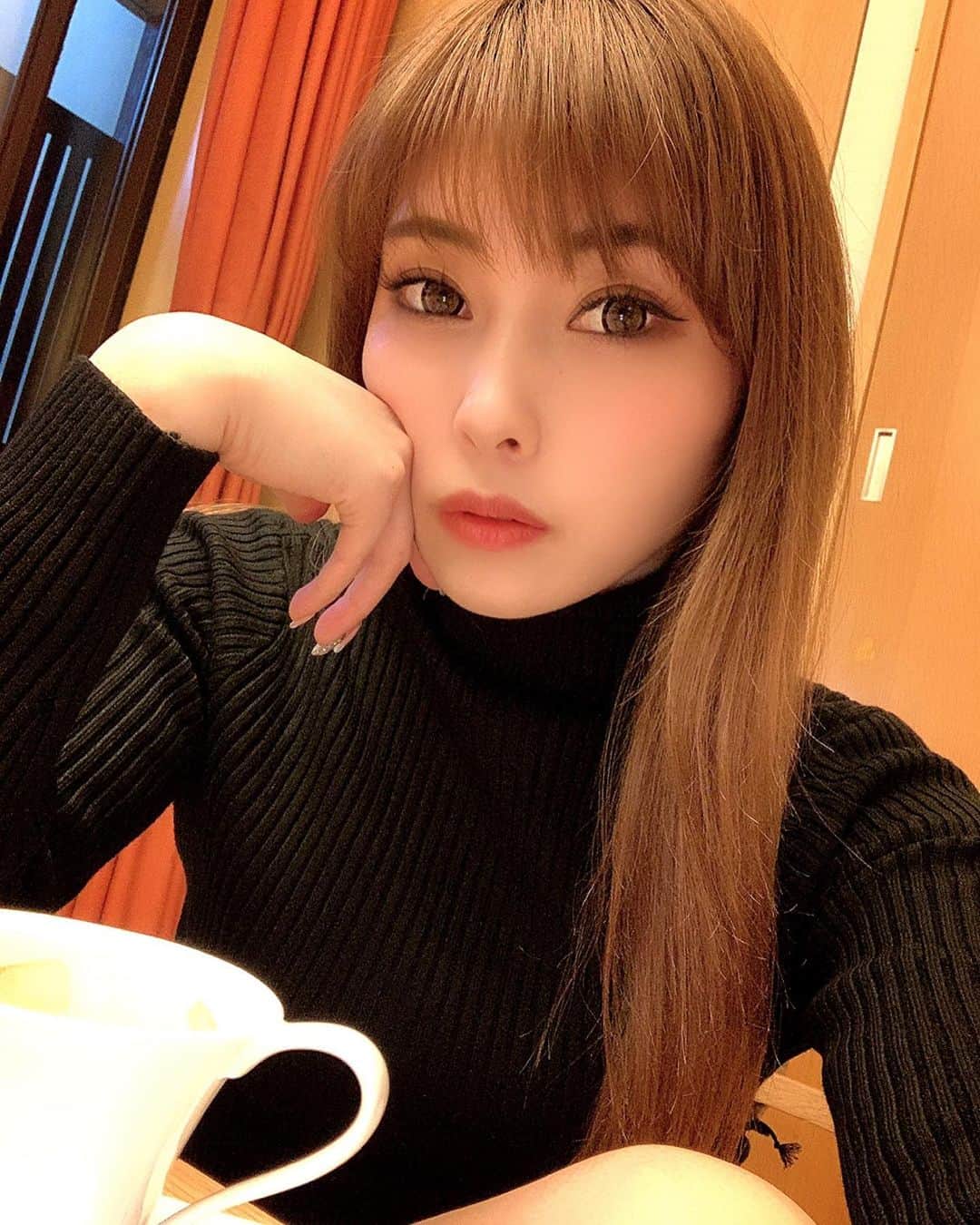 Rieさんのインスタグラム写真 Rieinstagram 「 😈😈😈 ・ 性格悪そう😈 このプチプラワンピース着て1回で裂けました☺️