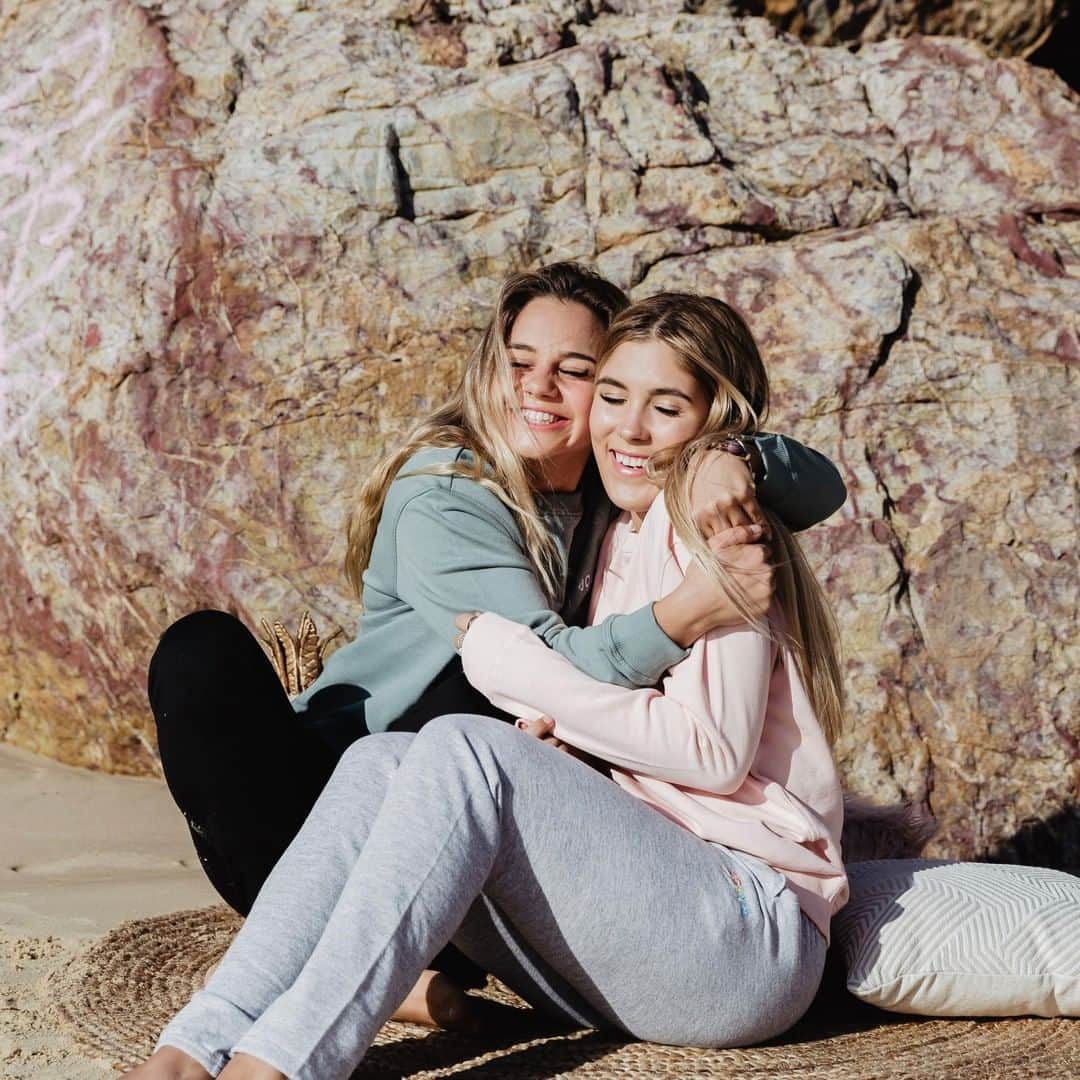 JOLYN Swimwearさんのインスタグラム写真 - (JOLYN SwimwearInstagram)「🌹 Valentine's ...