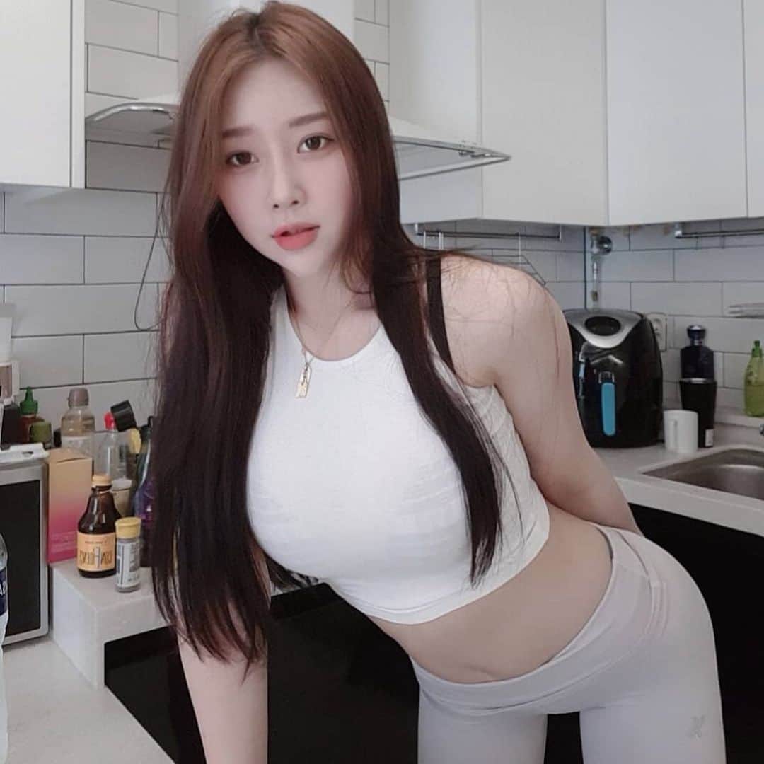 天使と女神のハーフさんのインスタグラム写真 - (天使と女神のハーフInstagram)「今回ご紹介させて頂くのは…🤩 ﻿﻿. . 《 @crystalgramx 》さんです ️ ...