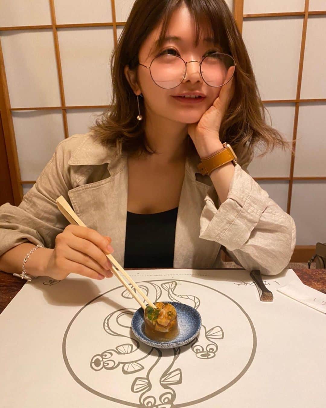 藤田もも（桃咲あや）さんのインスタグラム写真 - (藤田もも（桃咲あや）Instagram)「. 昨日お仕事終わりのご飯テンション高めでメガネ ...