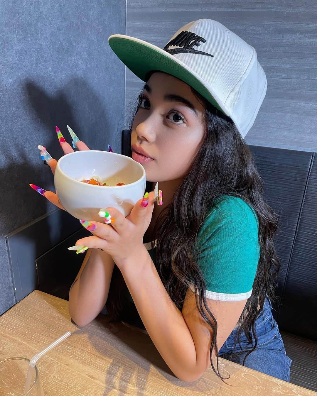 Mayuriさんのインスタグラム写真 - (MayuriInstagram)「🙆‍♀️💆‍♀️」5月23日 10時59分 - mayurinn0319