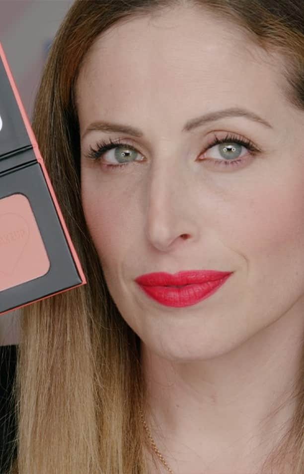 クリオ・ザッマッテーオさんのインスタグラム動画 - (クリオ・ザッマッテーオInstagram)「Un tuffo dove l’acqua ...