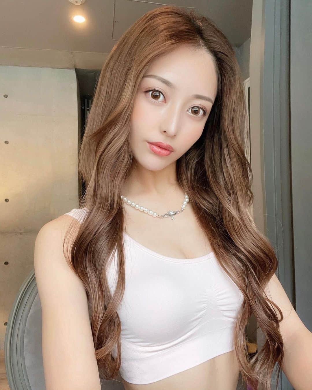 橋本恵里花さんのインスタグラム写真 - (橋本恵里花Instagram)「・ ・ 愛用してる @viage_hrc ナイトブラ😙🎶 単色のピンクもゲットした💕 viageつけるようになってから ...