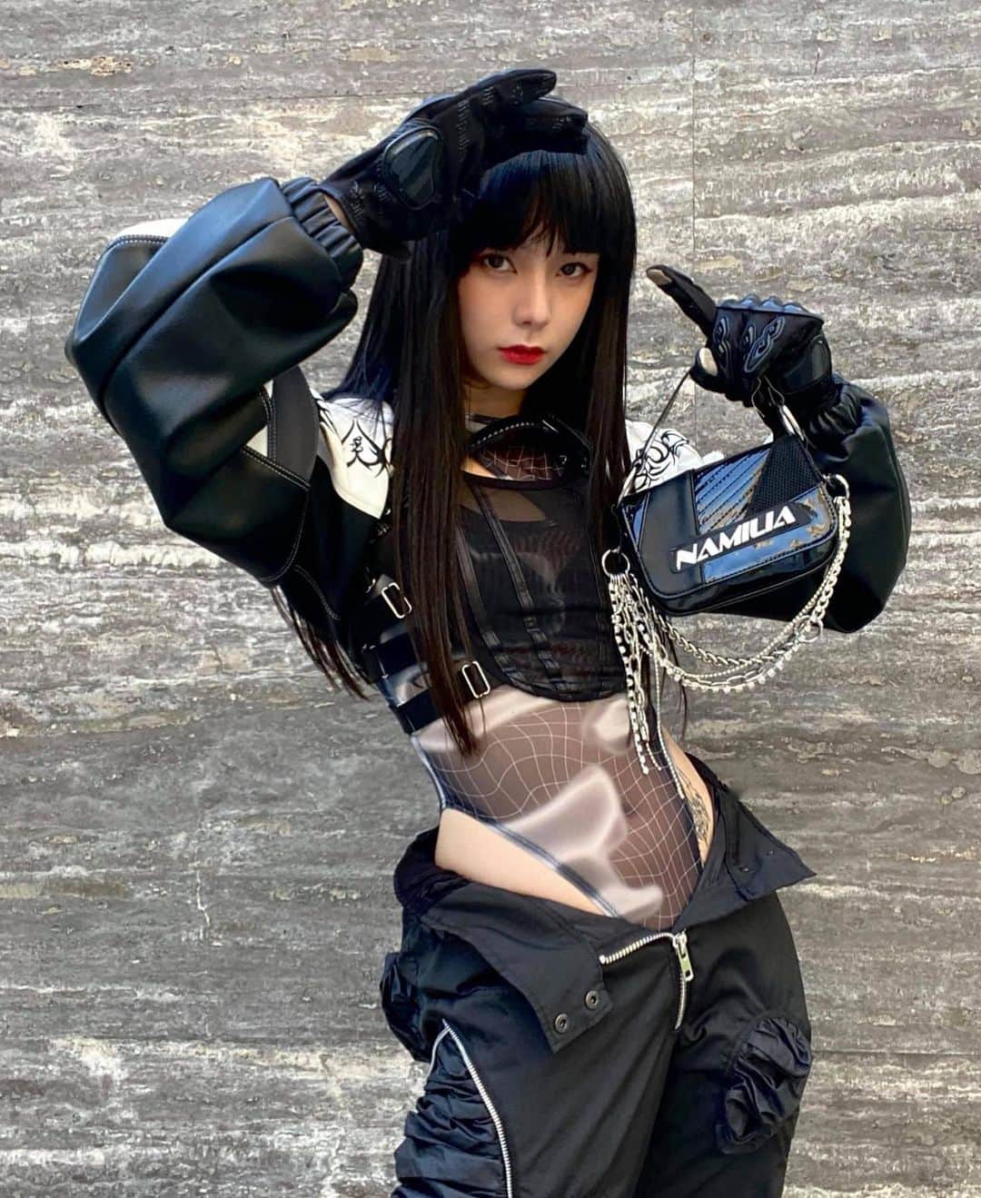 Shikaさんのインスタグラム写真 - (ShikaInstagram)「#style Model: Nguyen Phung ...