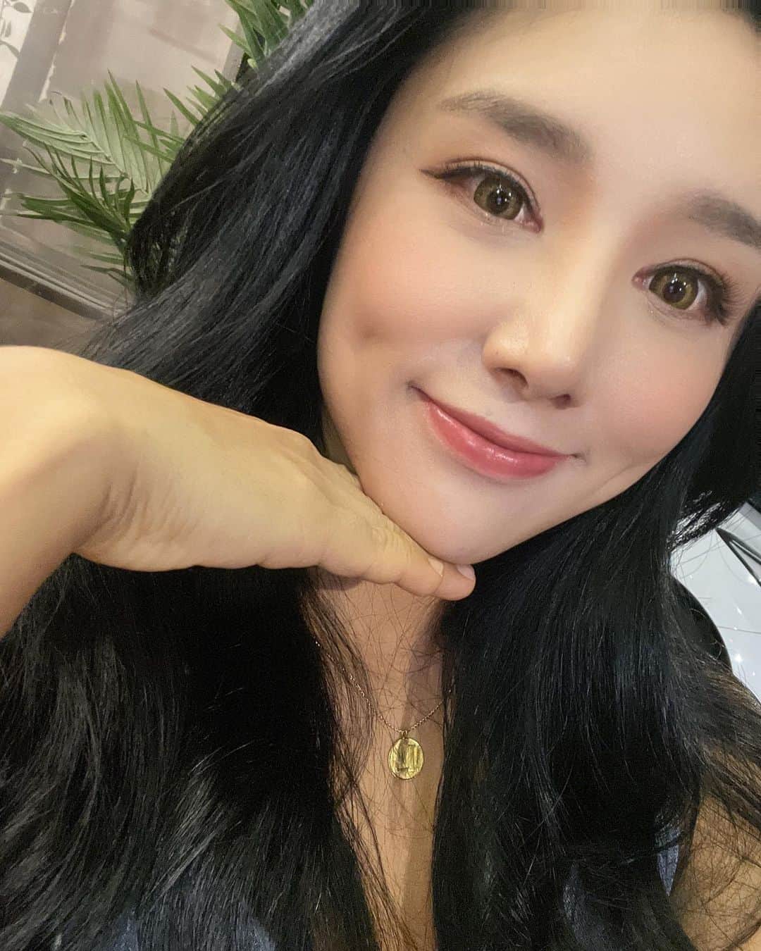 Areum Jungさんのインスタグラム写真 Areum Junginstagram「촬영 아직 안끝났지만 오늘 너므 재미나다 ️ ️ ️고생하신 스탭여러분 출연자분들
