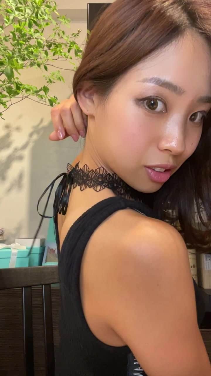 SAEKAさんのインスタグラム動画 - (SAEKAInstagram)「結局飲みライブ！奇跡の2時間超え。笑 はじめての保存。 9月1日7時 ...