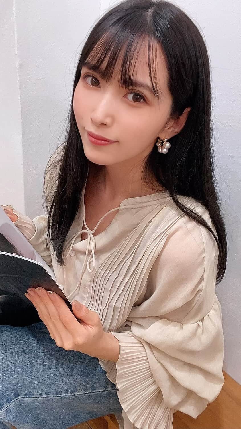 JILLさんのインスタグラム動画 - (JILLInstagram)「在廊後アフターライブ 今日からラストスパート！！ 10日目です 1人で ...