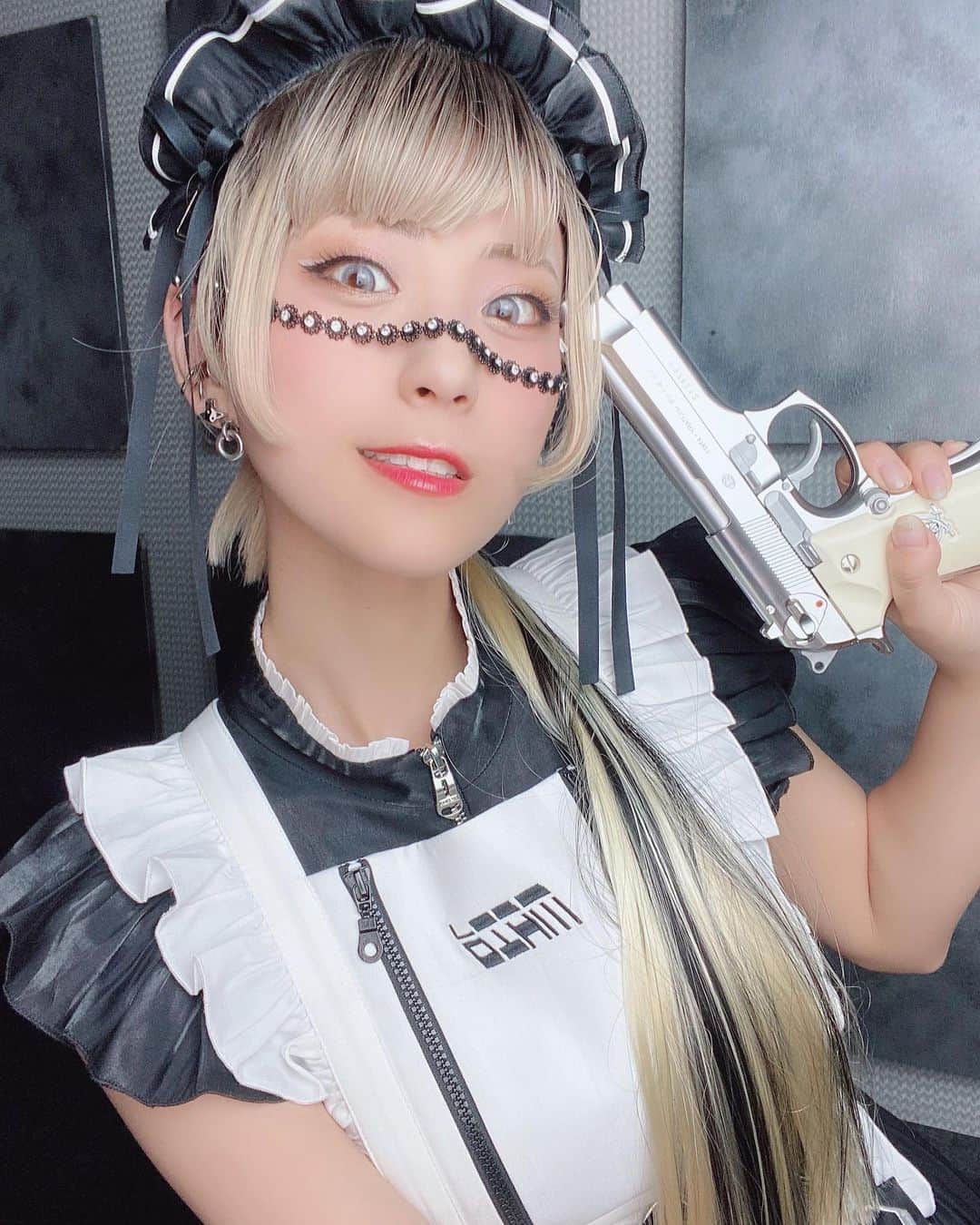 つんこさんのインスタグラム写真 - (つんこInstagram)「🔥」9月25日 18時43分 - tsunko_p