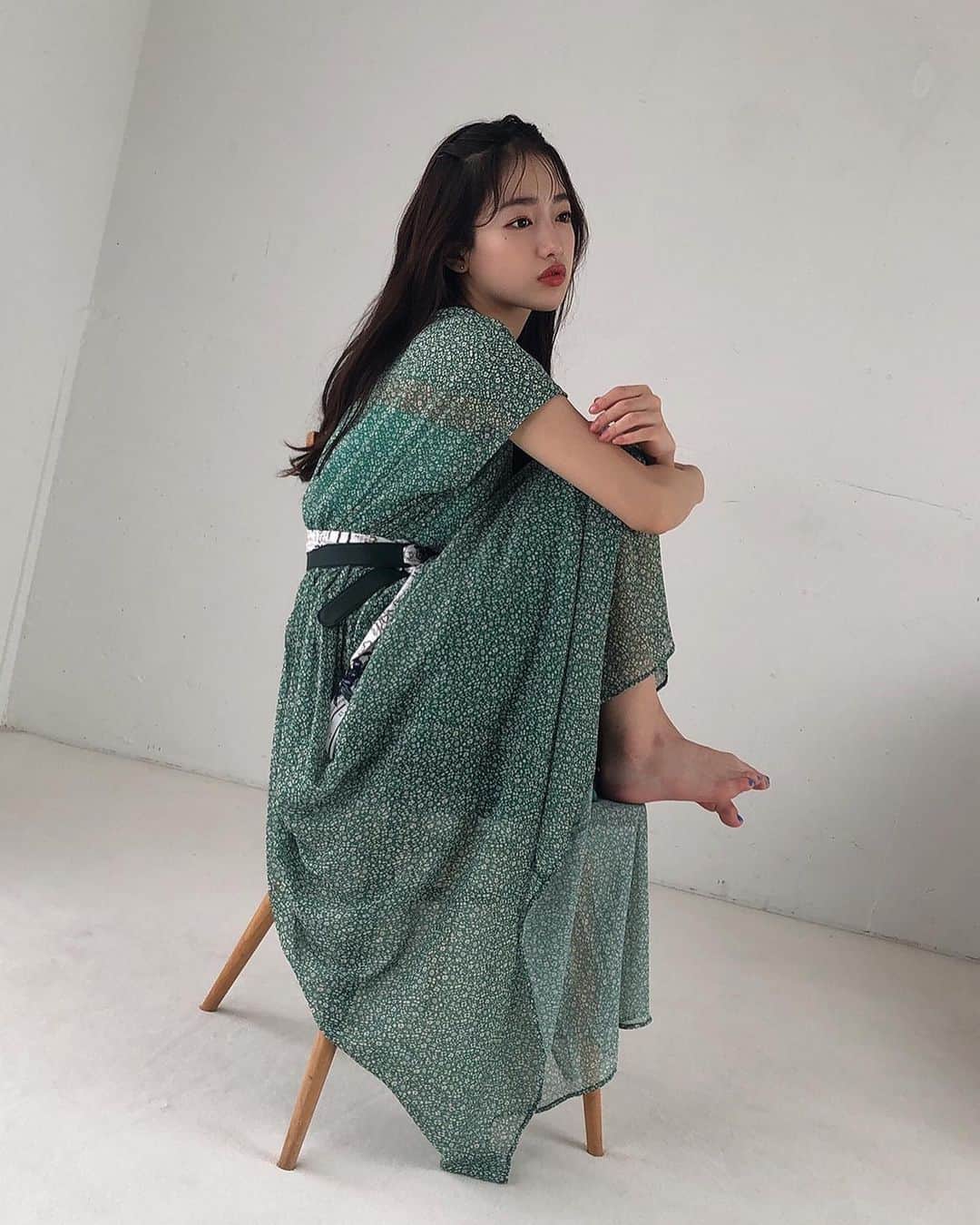 桜木心菜さんのインスタグラム写真 - (桜木心菜Instagram)「 · 本日発売！！ BUBKA 11月号に私の初ソログラビアが記載されています~！！嬉しい~！ . おでこをちょこっと解禁 ...