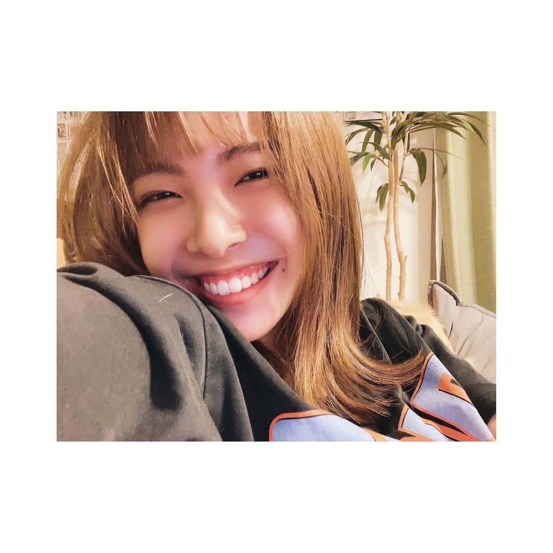 寺本莉緒さんのインスタグラム写真 - (寺本莉緒Instagram)「前髪はだいたいセルフカット」10月2日 22時43分 - lespros_rio