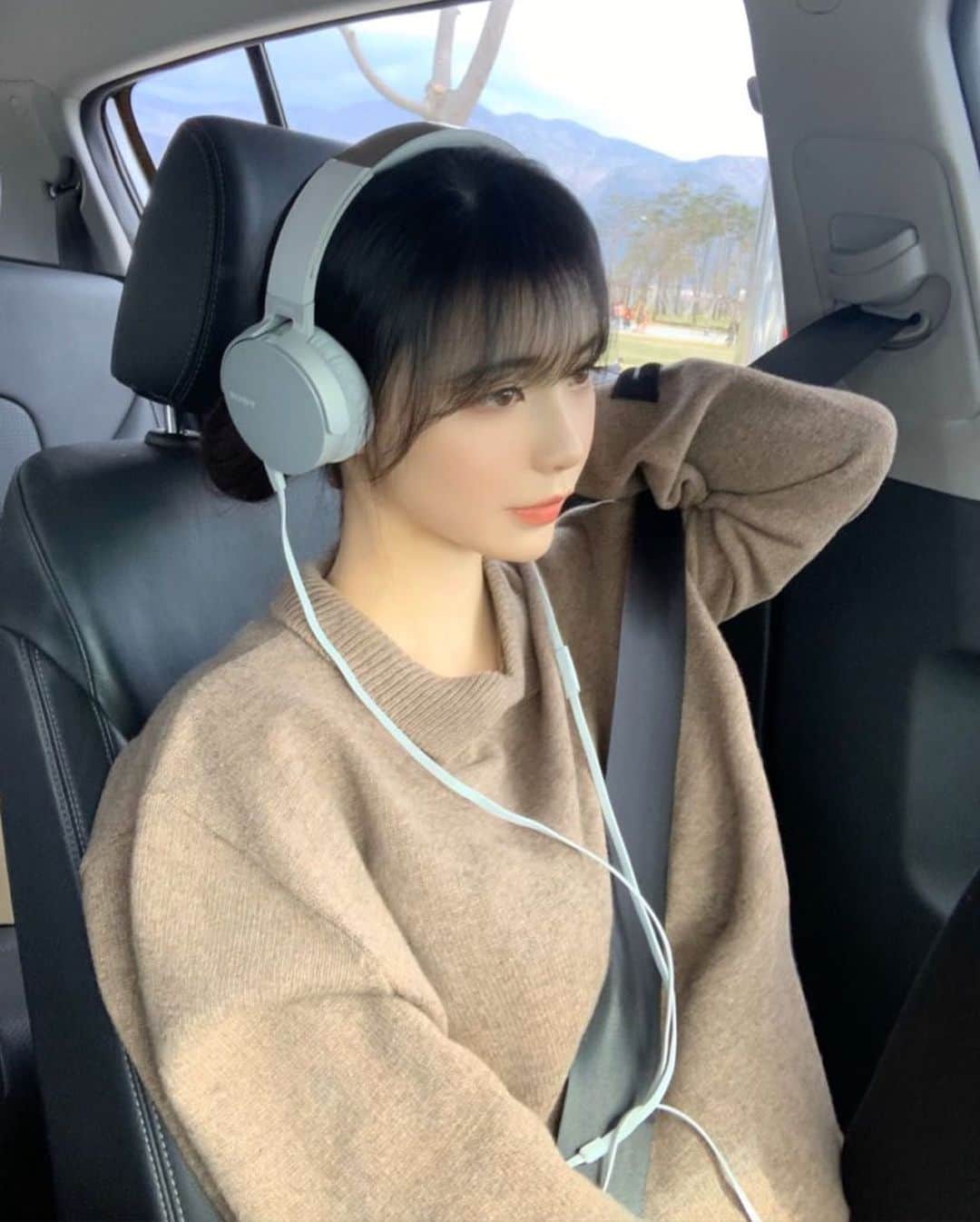 Shikaさんのインスタグラム写真 - (ShikaInstagram)「Be hot, be cute ️ Follow @hasunoai ...