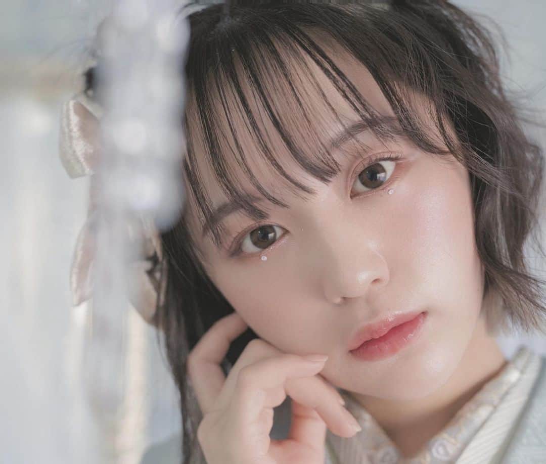 なえなのさんのインスタグラム写真 - (なえなのInstagram)「LARME 051 🤍🤍 かんんんわいい振袖着せてもらいましたの〜でへへ〜 ぜひともゲットを〜💍💎🐋」12月17日 21時 ...