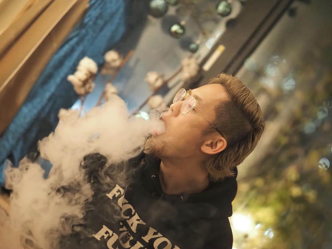 MC TAKAさんのインスタグラム写真 - (MC TAKAInstagram)「2021年ありがとうございました🤓 今年は有言実行出来なかった事が多々あり、悔しい1年となりました ...