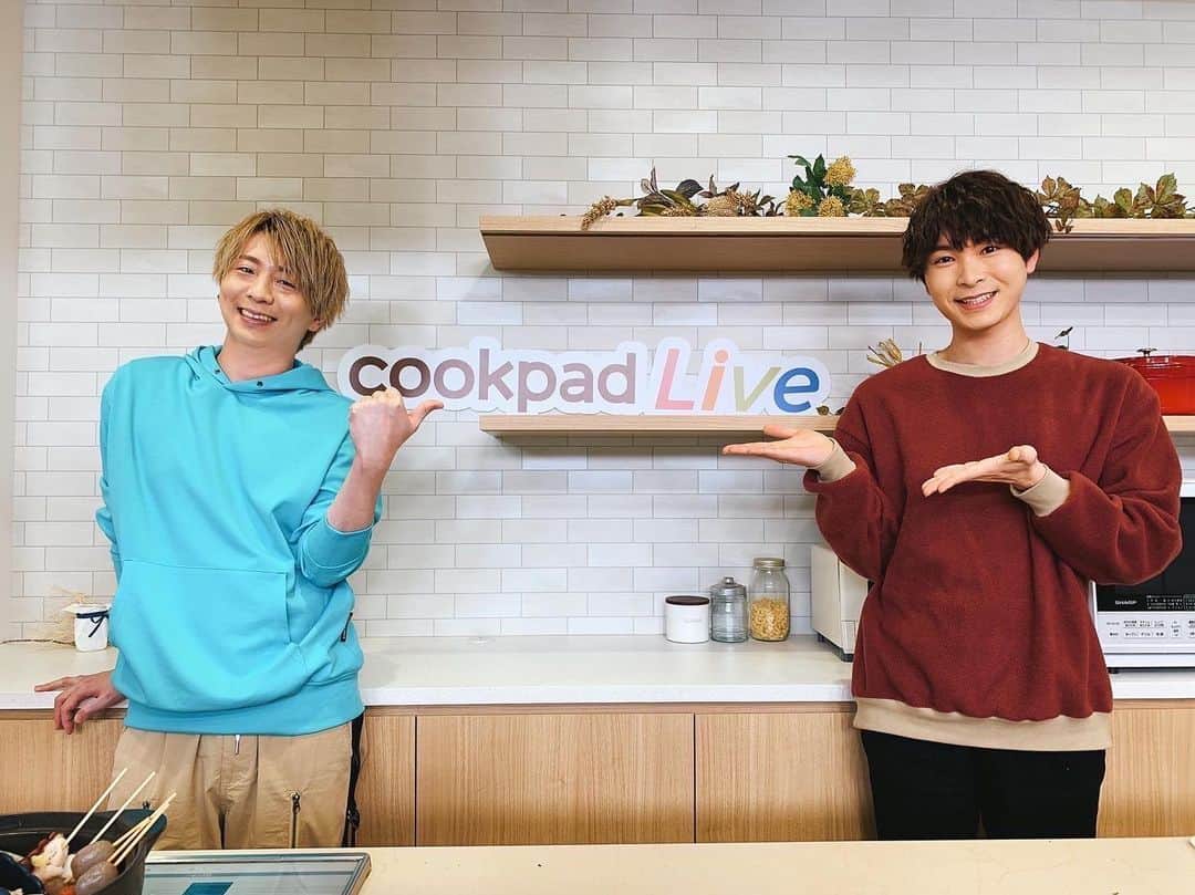 木村良平さんのインスタグラム写真 - (木村良平Instagram)「今夜のcookpadLIVEの後半では、通りかかった後輩におでん食べさせる配信しました！祐翔のポンデケージョもめちゃくちゃ ...