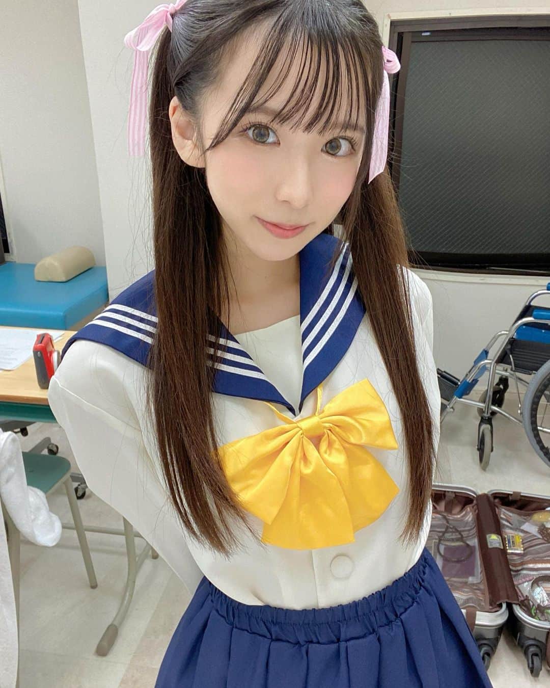 天音ゆいさんのインスタグラム写真 - (天音ゆいInstagram)「何回生まれ変わっても制服の似合う女の子になりたいです . . #天音ゆい ...