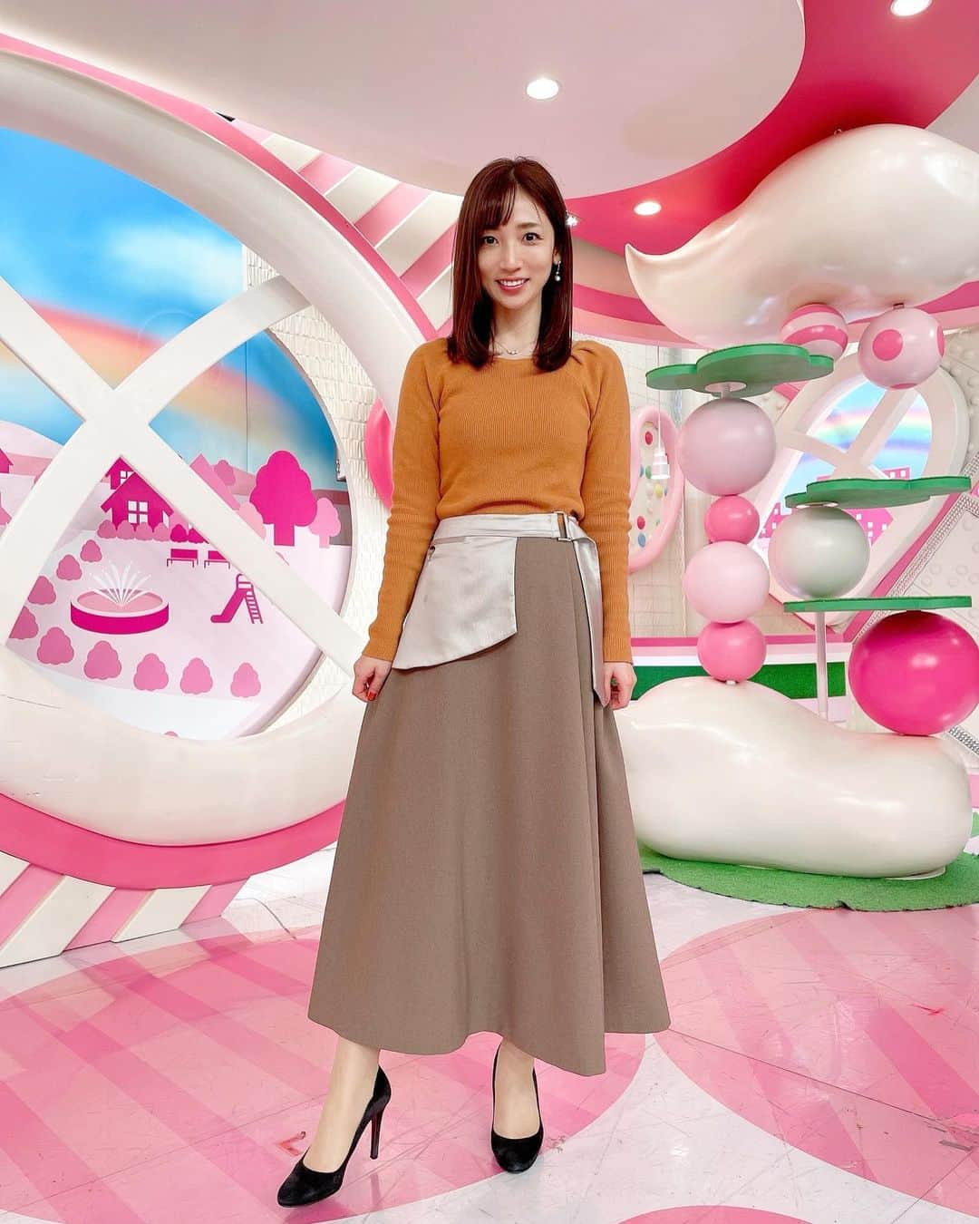 内田敦子さんのインスタグラム写真 - (内田敦子Instagram)「⁡ ⁡ 最近のOha!4衣装です👗 ⁡ #oha4 #nostalgia #tonal #antissuebis # ...