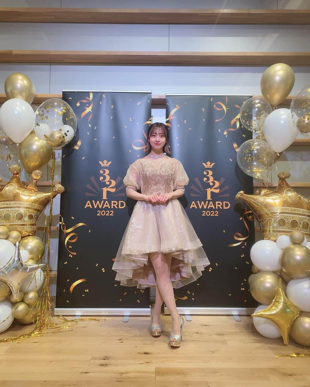 渡邉幸愛さんのインスタグラム写真 - (渡邉幸愛Instagram)「______ 321AWARDありがとうございました👑 とっても素敵な空間で 会場にいられたことがとても幸せでした😌 これ ...