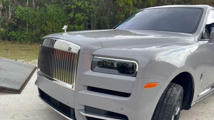 Riff Raffさんのインスタグラム動画 - (Riff RaffInstagram)「🌨 The Baby Blue Blizzard 🌨 ...