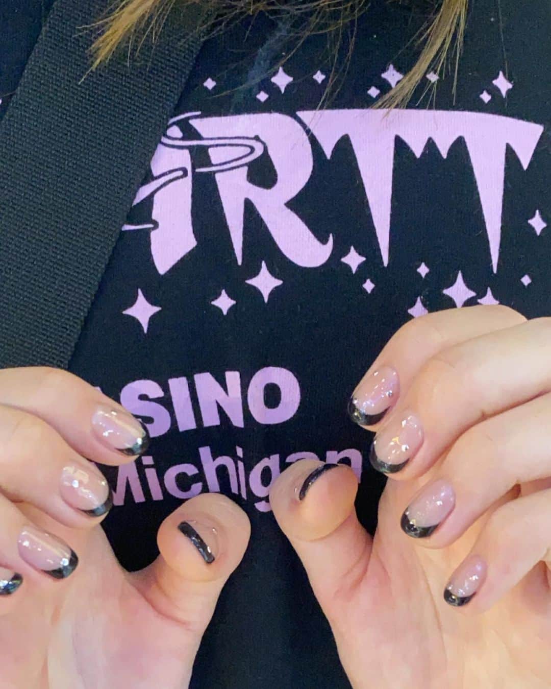 サクラ・キルシュさんのインスタグラム写真 - (サクラ・キルシュInstagram)「ネイル ️ new nails @cafune_tokyo @aki.laccio」4月25日 22時25 ...