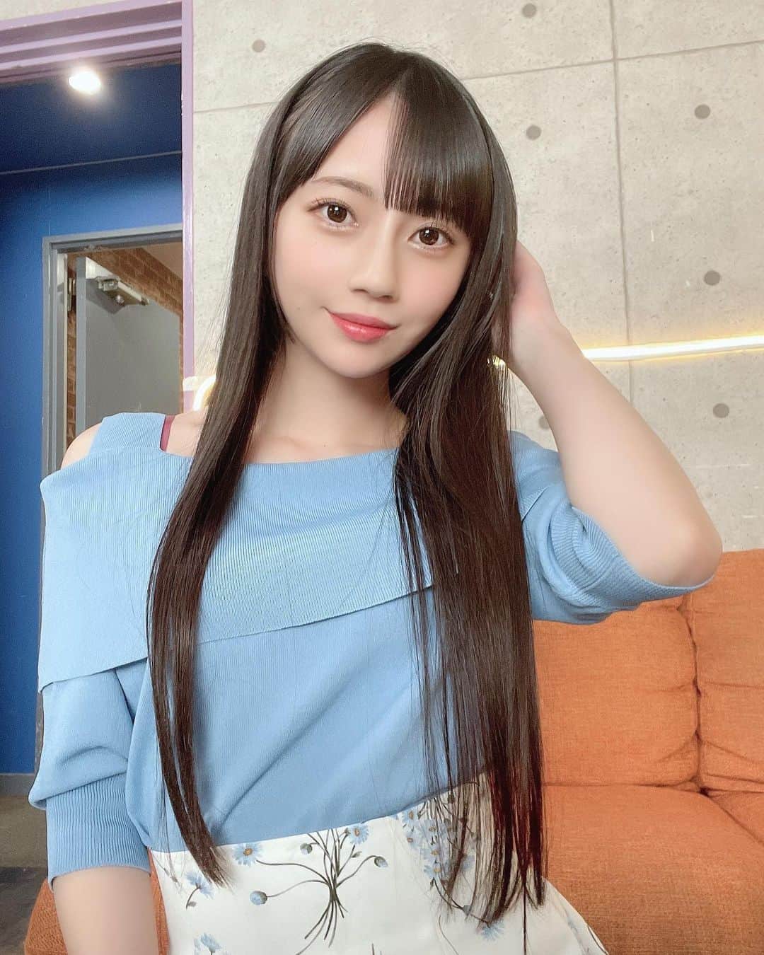 七沢みあさんのインスタグラム写真 七沢みあinstagram 「最近は水色のお洋服が大好き😼💎」5月5日 13時27分 Mia