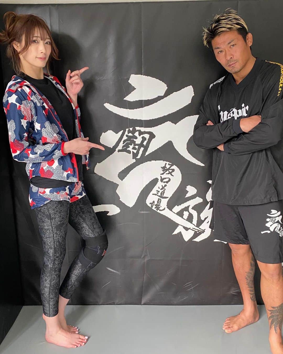 赤井沙希さんのインスタグラム写真 - (赤井沙希Instagram)「ボクシングしか知らなかった私に蹴りや闘いの精神を教えてくださった、同じ ...