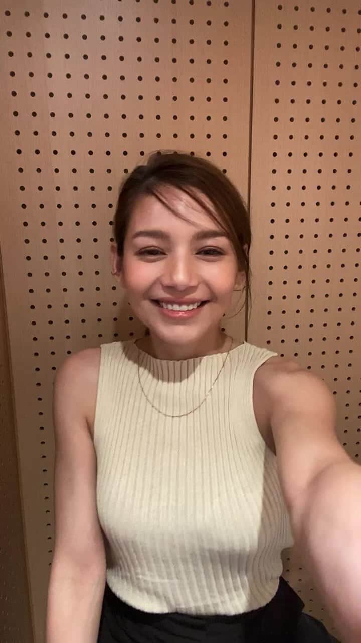 Rioさんのインスタグラム動画 - (RioInstagram)「『第四弾photo book』最終販売について！ ️🌈」6月3日 23時38分 - rio_lv_vly