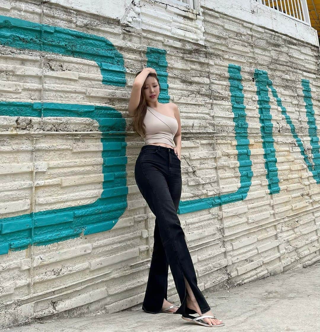 Choi Somiさんのインスタグラム写真 - (Choi SomiInstagram)「⠀⠀⠀⠀ #글랜더 #glander 편하고 예쁜 ...