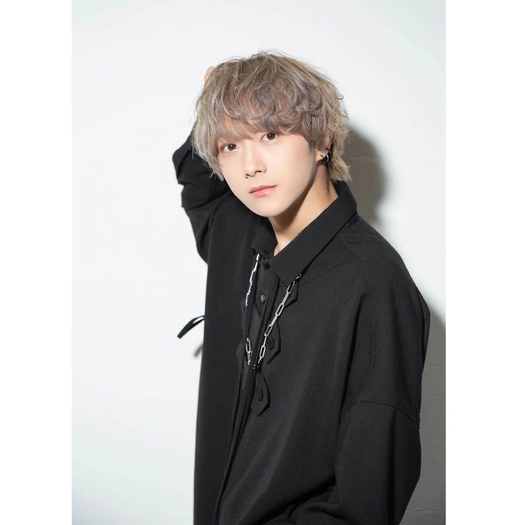 9bicさんのインスタグラム写真 - (9bicInstagram)「 ︎ . 2022.06.22(Wed) Release JUNON 8月号 《Kunugi Minato》 Other ...