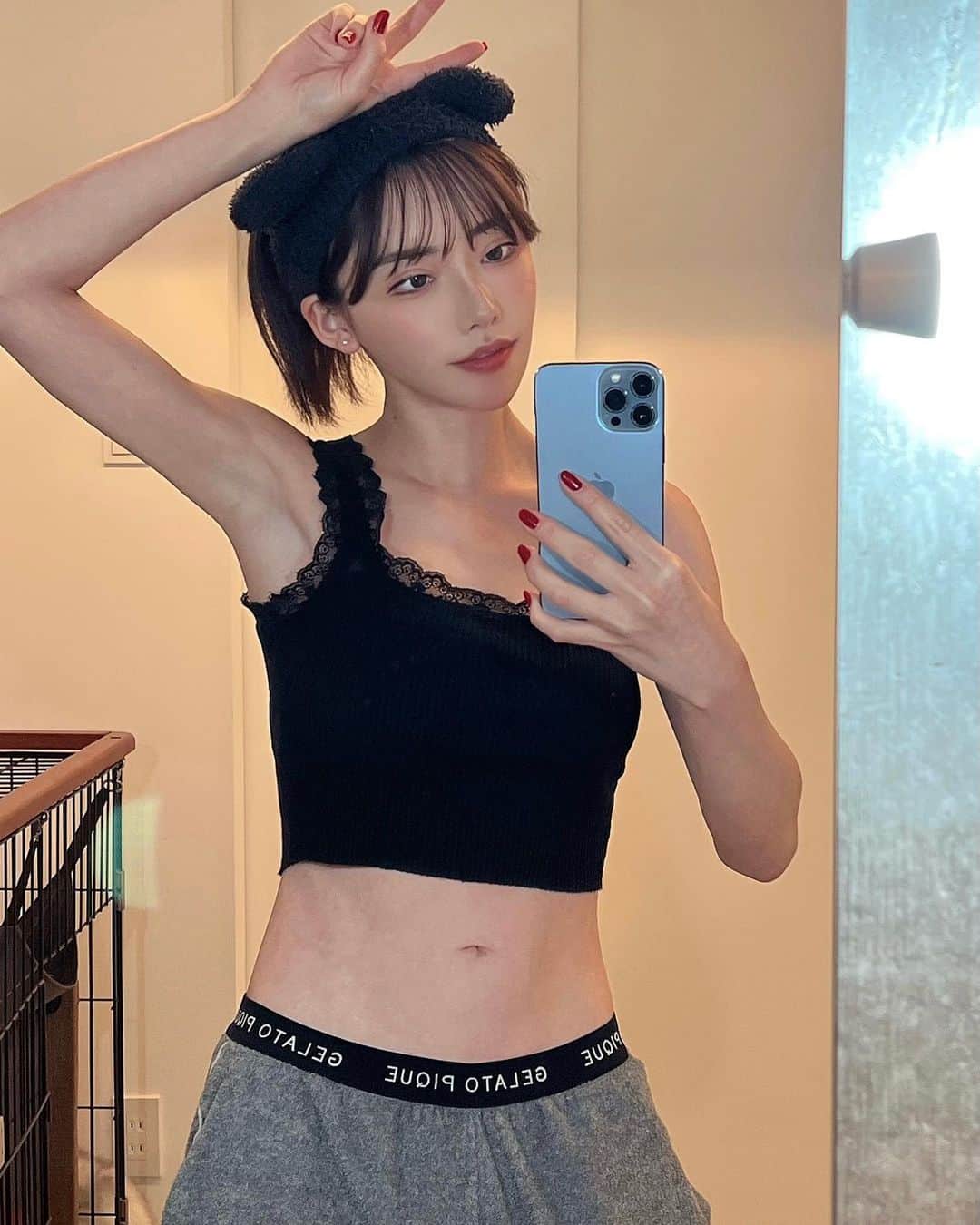 深田えいみさんのインスタグラム写真 - (深田えいみInstagram)「本日！Amazon、Qoo10で公式販売スタートします🤍 本当に味が美味しくて女性に優しいプロテイン ...