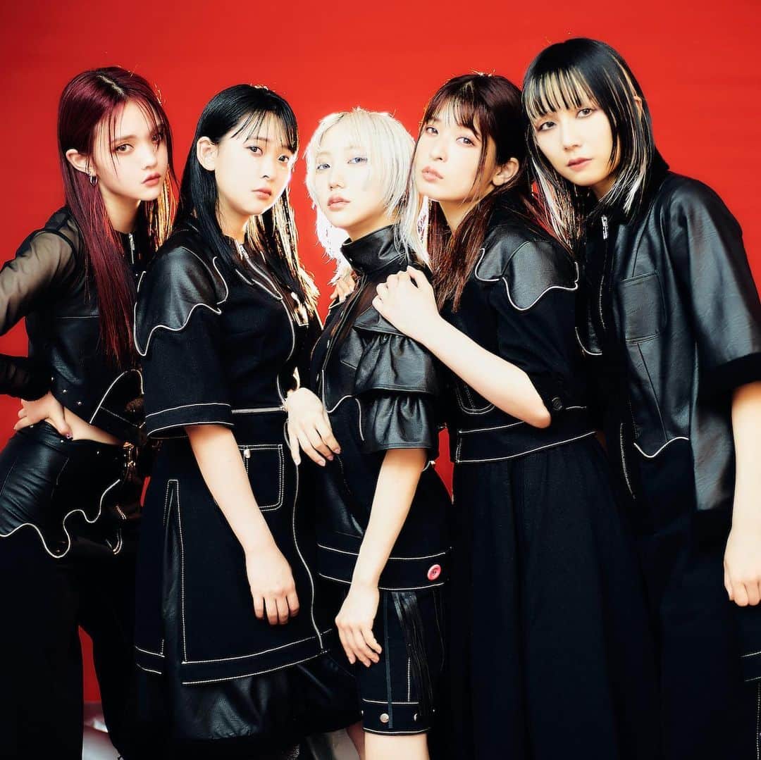 METTYさんのインスタグラム写真 - (METTYInstagram)「#PIGGS "BURNING PRIDE" VISUAL photo, costume design ...