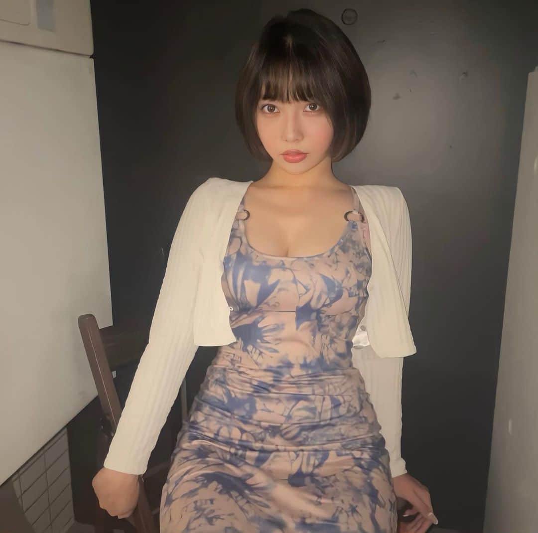 安位薫さんのインスタグラム写真 安位薫instagram 「私のインスタの写真の半分は姉に撮ってもらってます📷」8月15日 19時27分
