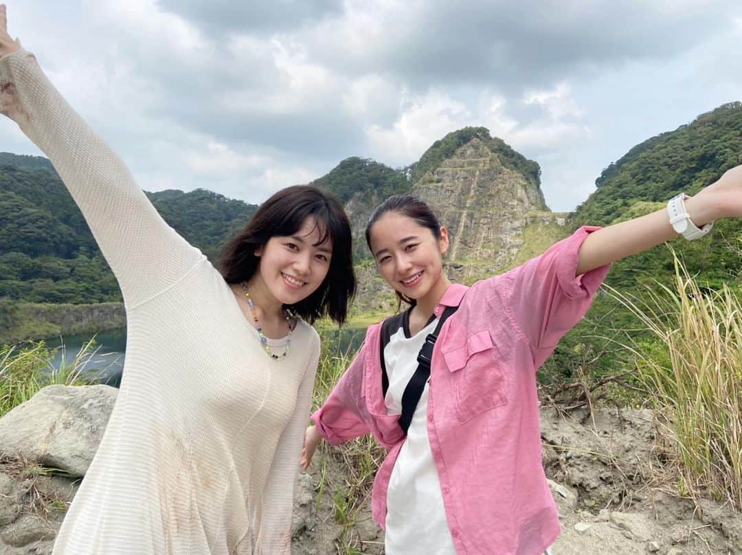 堀田真由さんのインスタグラム写真 堀田真由instagram 「・ オカルトの森へようこそ The Movieが本日より公開です 大きな