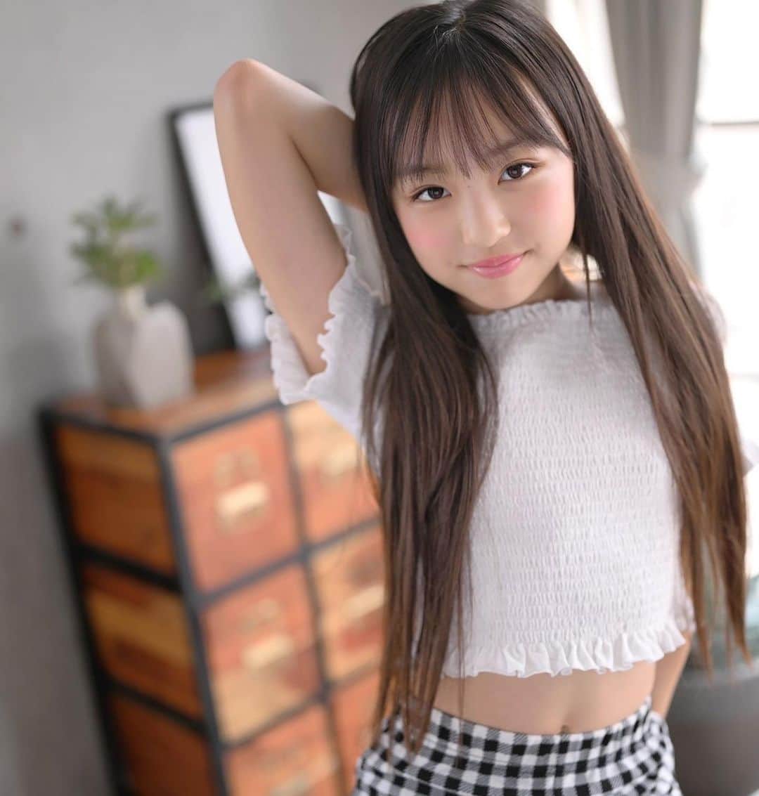 喜島結乃さんのインスタグラム写真 - (喜島結乃Instagram)「♡yuno♡ ㅤㅤㅤㅤㅤㅤㅤㅤㅤㅤㅤㅤㅤ 今日、車の中にてんとう虫🐞がいて怖かった😭 虫が怖くなくなる方法教えて😂 ...