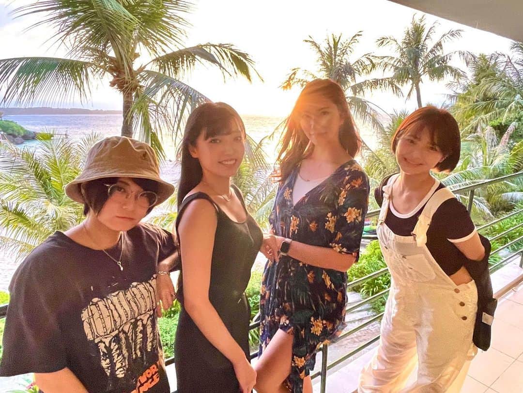 松嶋えいみさんのインスタグラム写真 - (松嶋えいみInstagram)「今夜21:00～フジテレビONEにてOA🌟 「いいすぽ！プラス eCamp特別編」 沖縄にてゲーム合宿してきました🎮 ...