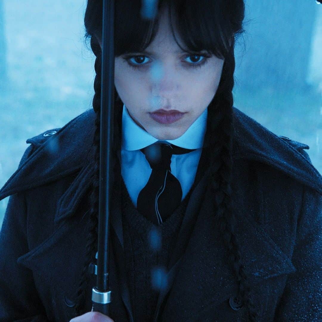 キャサリン・ゼタ・ジョーンズさんのインスタグラム動画 - (キャサリン・ゼタ・ジョーンズInstagram)「We woefully ...