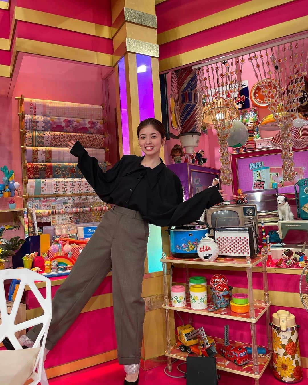 小芝風花さんのインスタグラム写真 - (小芝風花Instagram)「お知らせです📢 本日、10月14日（金） TBS 19:00〜 「熱狂！1/365のマニアさん」に出演させて頂きます☺︎ ...