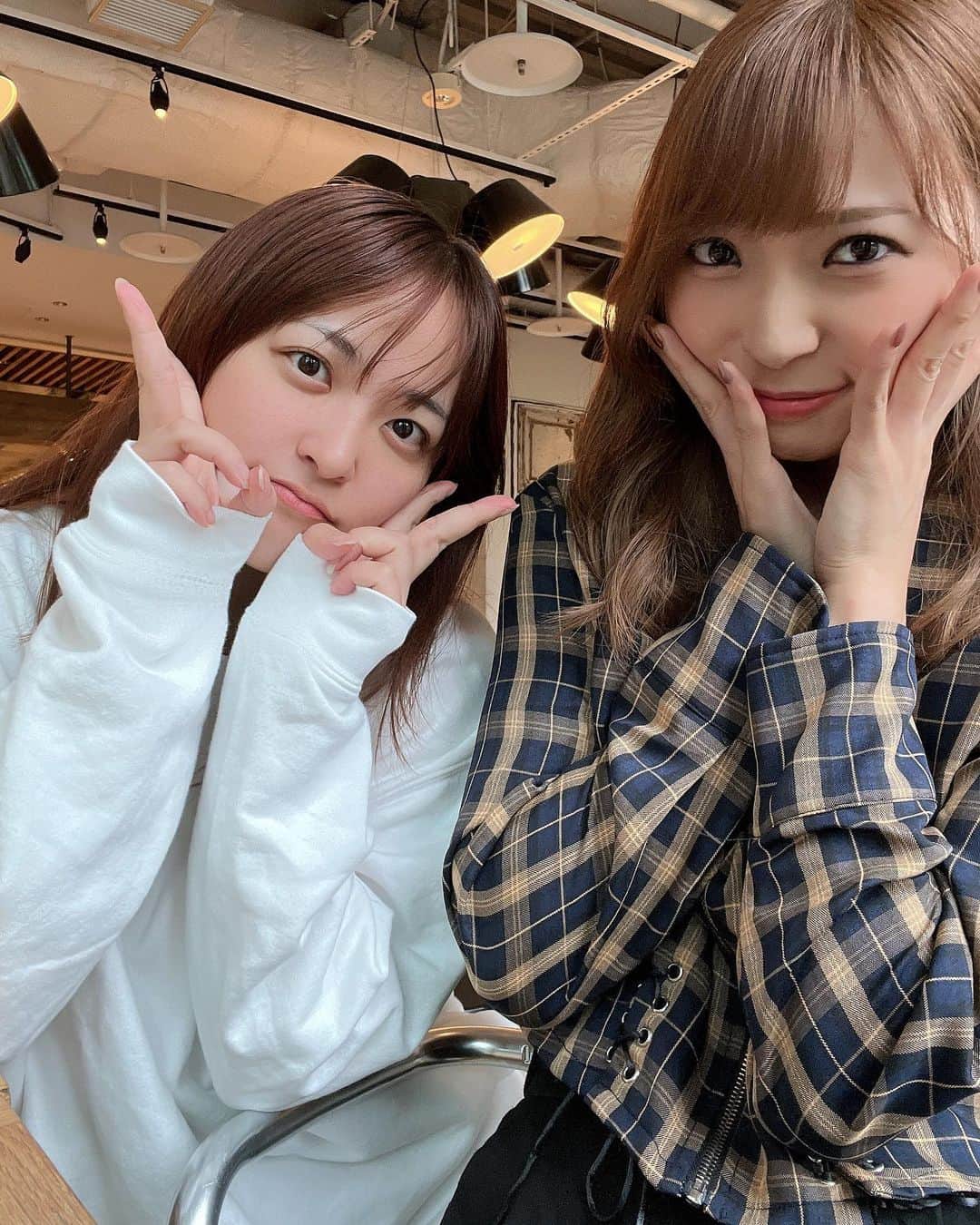 柳瀬さきさんのインスタグラム写真 - (柳瀬さきInstagram)「今日はなるちゃんとランチ☺️ 今日もまったりモードだけど 話したいことは ...