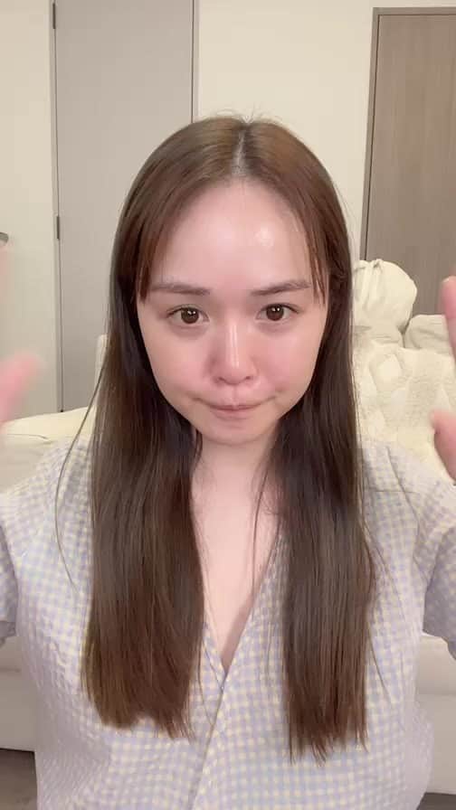 菅本裕子さんのインスタグラム動画 - (菅本裕子Instagram)「最近の毎日メイク！」11月14日 21時55分 - yukos0520