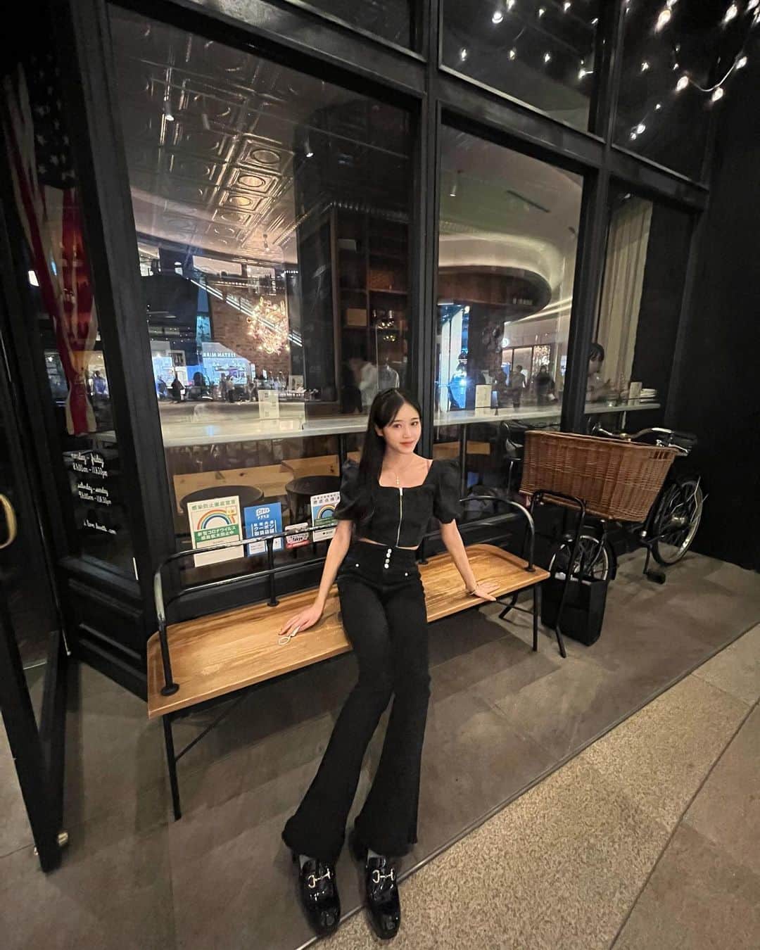 天翔天音さんのインスタグラム写真 - (天翔天音Instagram)「Blackcode🪄🖤 #05 #sjk #jk2 #ootd #黒コーデ #fashion #blackcode #天翔 ...