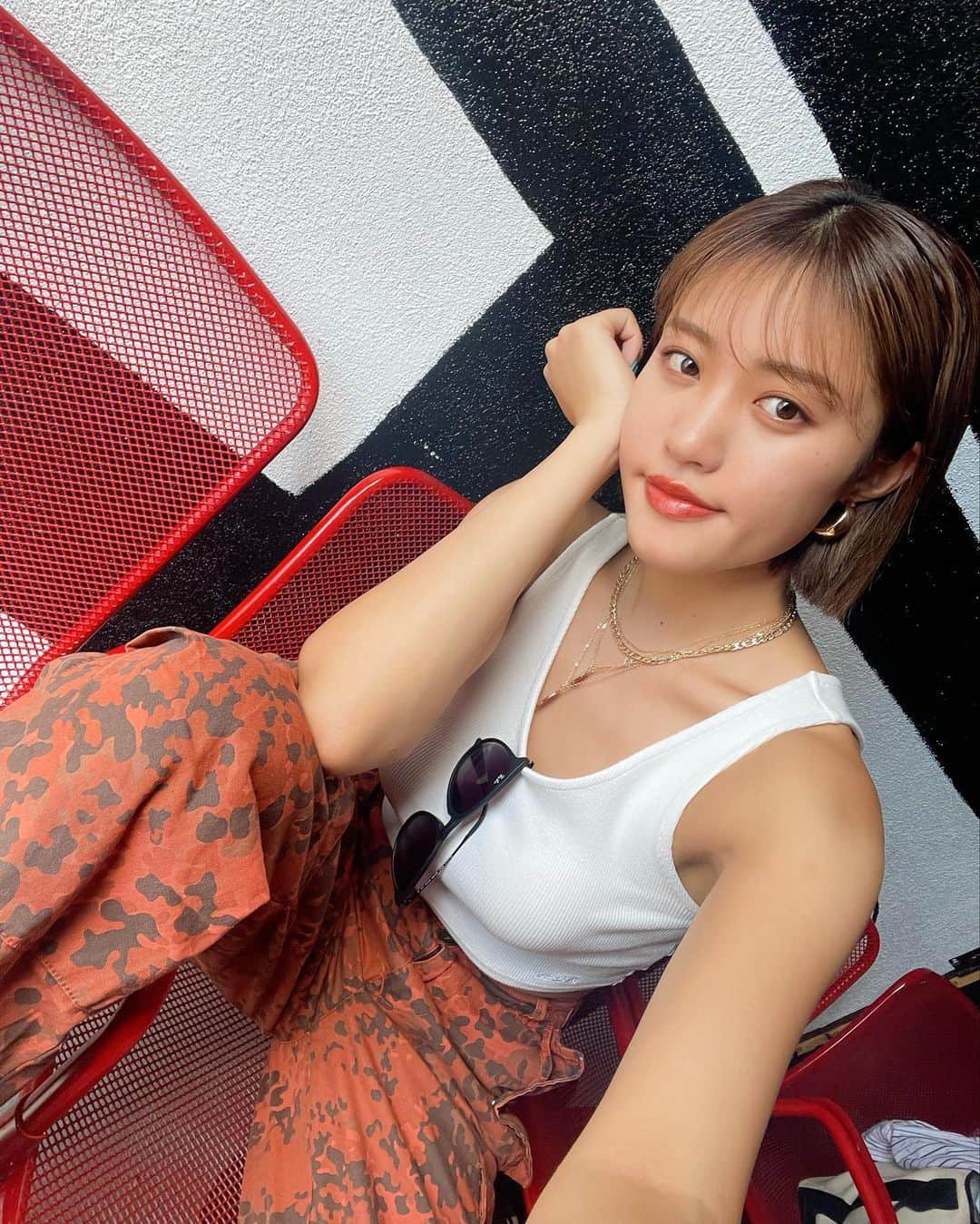 王林さんのインスタグラム写真 王林instagram「🇺🇸 ️‍🔥 半年ぶりくらいに思いっきり踊ったの気持ちよかったな〜 生まれてから半年も歌って踊らなかったの初めてだと思うな🤔 記憶 