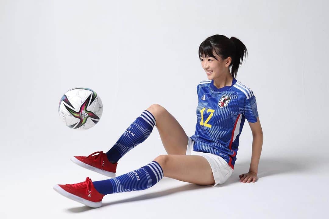 眞嶋優さんのインスタグラム写真 眞嶋優instagram 「明日はj1リーグ最終節⚽️優勝争い、残留争いが最後までもつれ込む混戦の